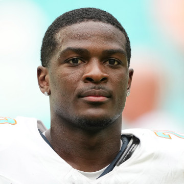 De'Von Achane Over 100 scrimmage yards in win - Fantasy Football News