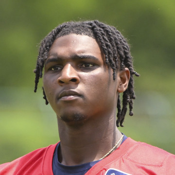 Cameron Ward Tough pro debut - Fantasy Football News